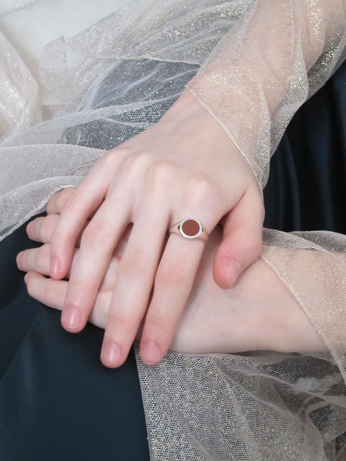 Scho Studio | Hero Ring