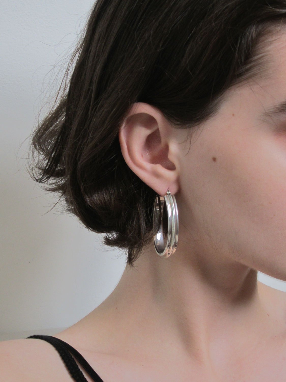 Scho Studio | Cy Hoop Earrings