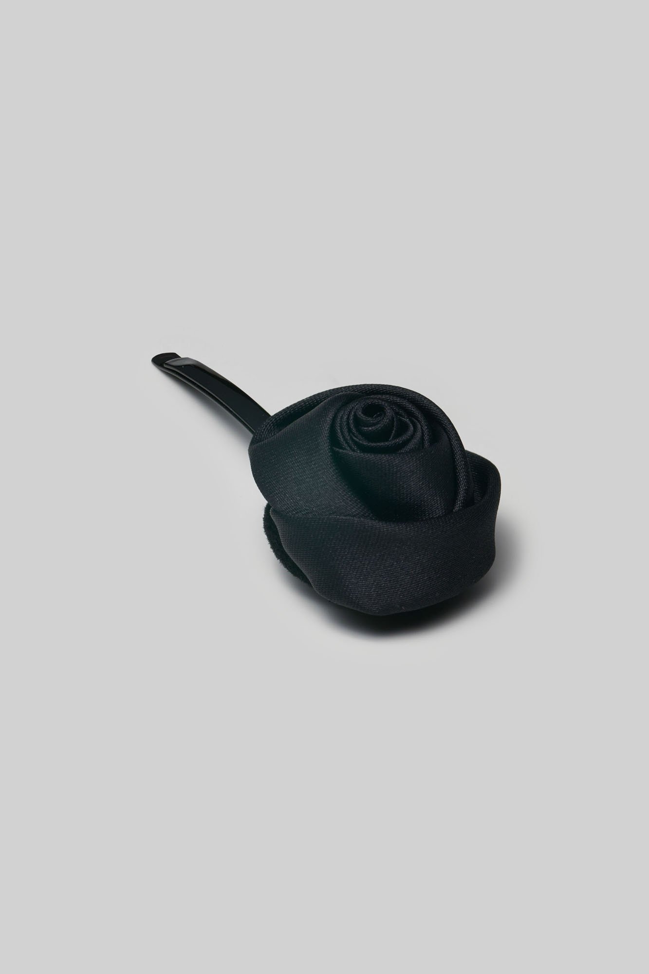 Scho Studio | Rosa Hairslide